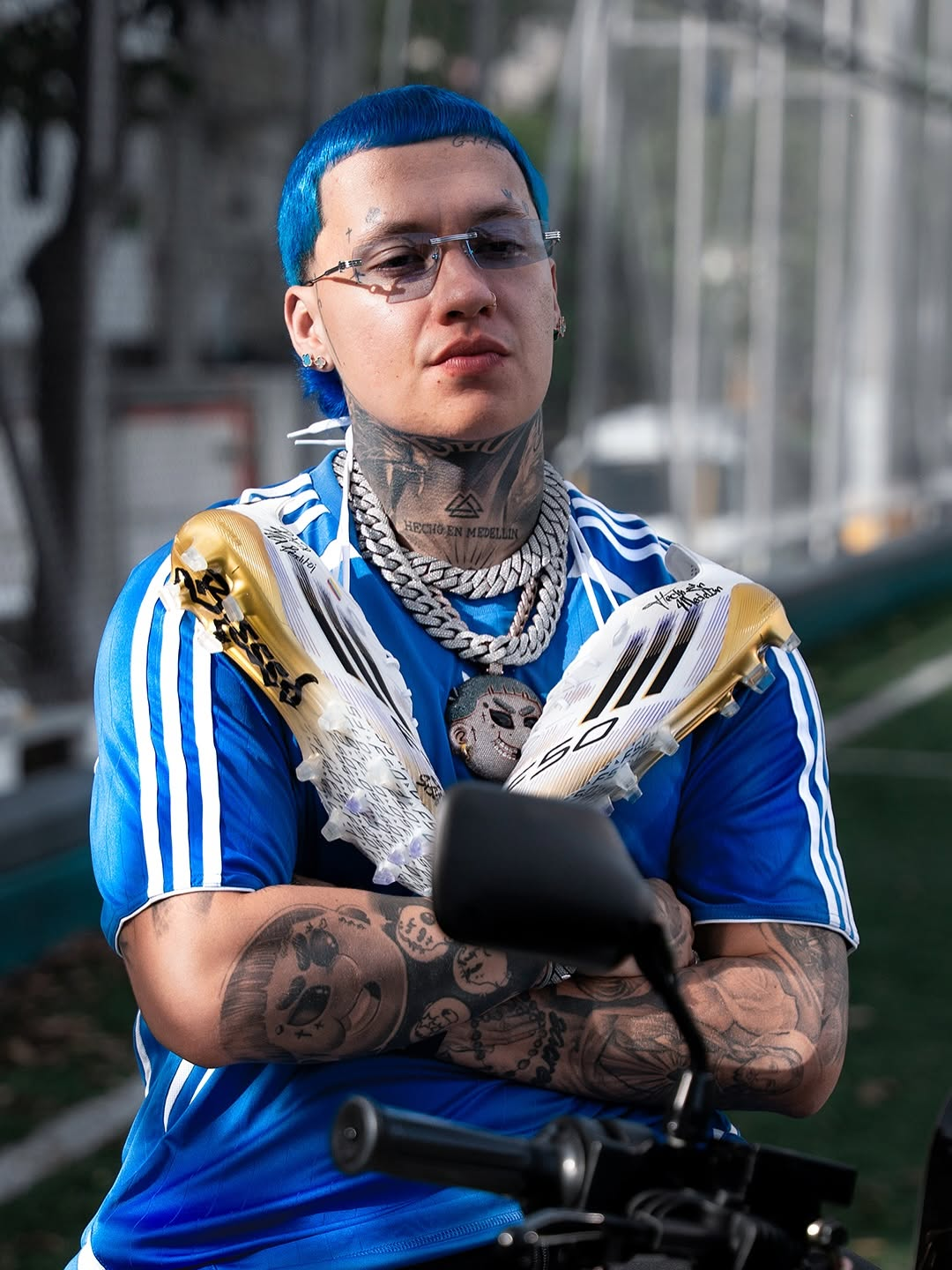 Blessd y Adidas fusionan música y cultura en exclusiva colección ...